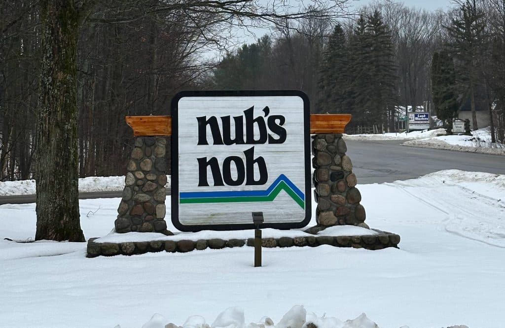 Nub's Nob Rentals: Family Skiing and A Stay at The Bird House - Premium ...